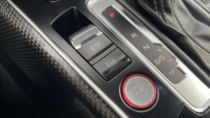Black Audi SQ5 2013 in Marijampole, with an engine capacity of 2.97 L and mileage of 281 thousand km for 13990 €, photo 23 on AUTOMOTO.COM.LV