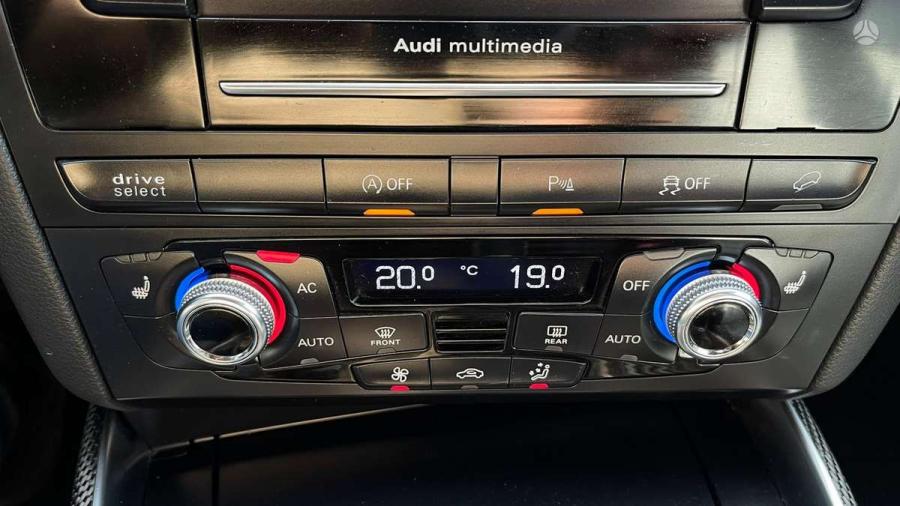 Black Audi SQ5 2013 in Marijampole, with an engine capacity of 2.97 L and mileage of 281 thousand km for 13990 €, photo 37 on AUTOMOTO.COM.LV