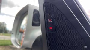 Black Audi SQ5 2013 in Marijampole, with an engine capacity of 2.97 L and mileage of 281 thousand km for 13990 €, photo 27 on AUTOMOTO.COM.LV