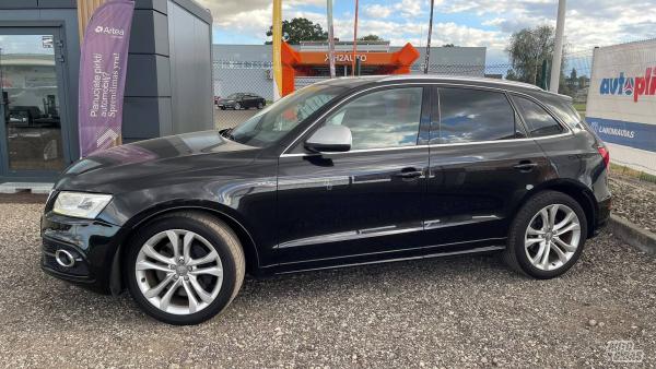 Black Audi SQ5 2013 in Marijampole, with an engine capacity of 3.00 L and mileage of 281 thousand km for 13990 €, photo 11 on AUTOMOTO.COM.LV