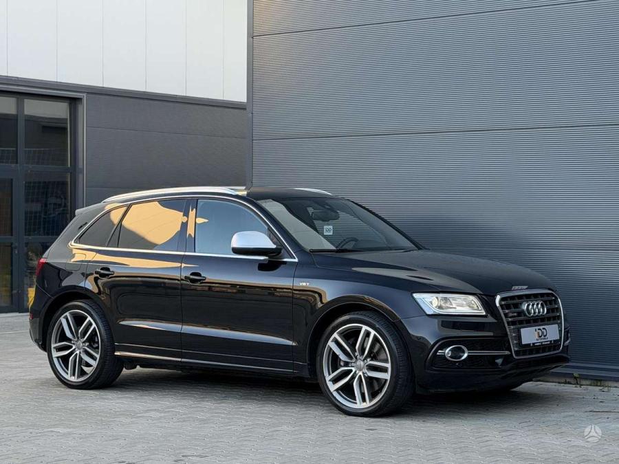 Black Audi SQ5 2013 in Kaunas, with an engine capacity of 2.97 L and mileage of 294 thousand km for 13690 €, photo 5 on AUTOMOTO.COM.LV