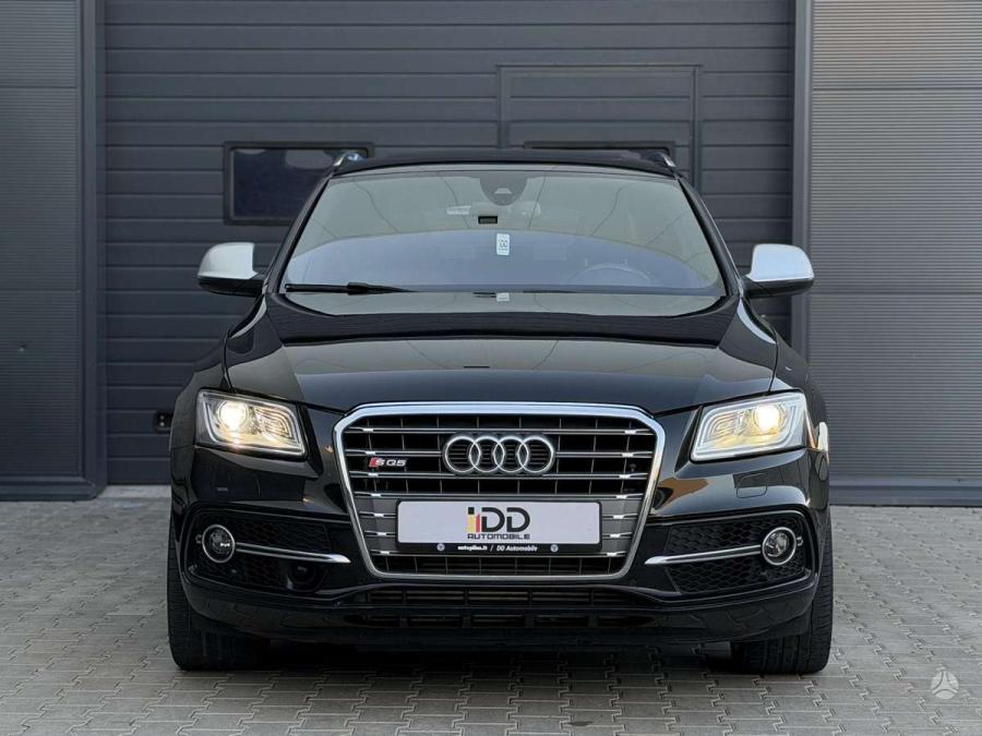 Black Audi SQ5 2013 in Kaunas, with an engine capacity of 2.97 L and mileage of 294 thousand km for 13690 €, photo 9 on AUTOMOTO.COM.LV