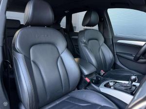Black Audi SQ5 2013 in Kaunas, with an engine capacity of 2.97 L and mileage of 294 thousand km for 13690 €, photo 19 on AUTOMOTO.COM.LV