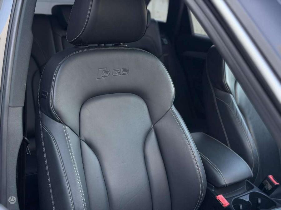 Black Audi SQ5 2013 in Kaunas, with an engine capacity of 2.97 L and mileage of 294 thousand km for 13690 €, photo 41 on AUTOMOTO.COM.LV