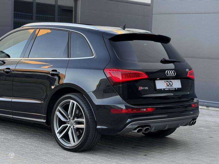 Black Audi SQ5 2013 in Kaunas, with an engine capacity of 2.97 L and mileage of 294 thousand km for 13690 €, photo 55 on AUTOMOTO.COM.LV