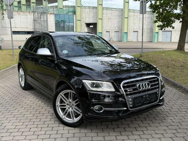 Черный Ауди SQ5 2013 в Ионишкис, объемом двигателя 2.97 л и пробегом 270 тыс. км за 12500 €, фото 1 на AUTOMOTO.COM.LV
