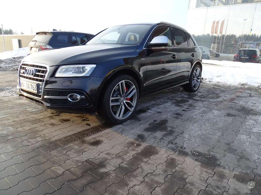 Black Audi SQ5 2014 in Utena, with an engine capacity of 3.00 L and mileage of 256 thousand km for 16750 €, photo 14 on AUTOMOTO.COM.LV