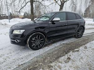 Black Audi SQ5 2014 in Taurage, with an engine capacity of 2.97 L and mileage of 169 thousand km for 15200 €, photo 2 on AUTOMOTO.COM.LV