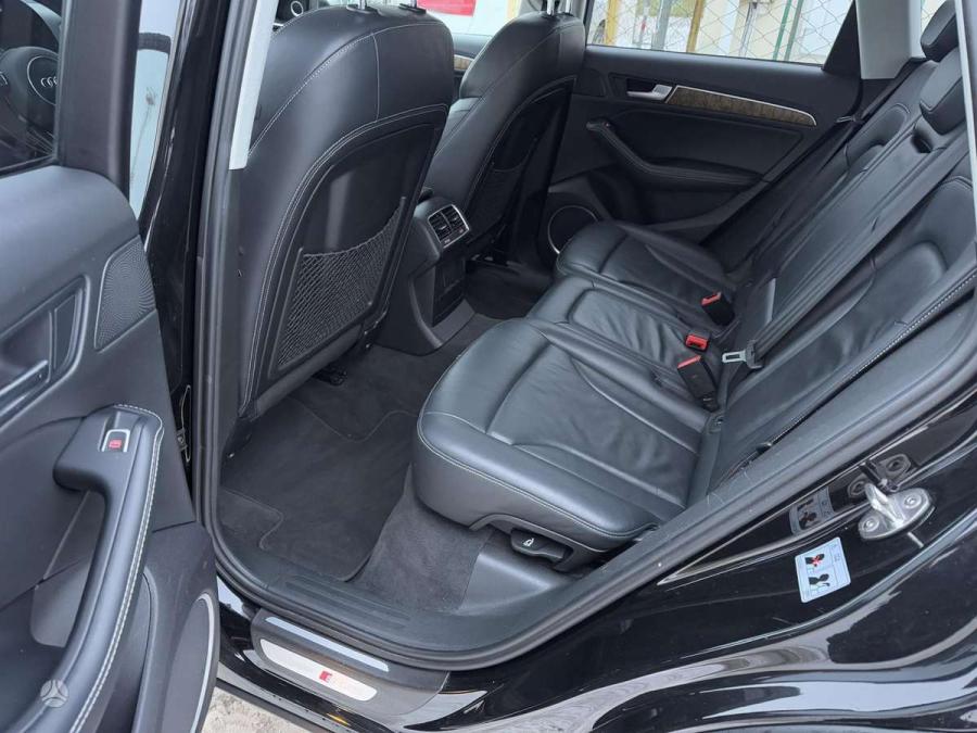 Black Audi SQ5 2014 in Vilnius, with an engine capacity of 3.00 L and mileage of 270 thousand km for 14300 €, photo 27 on AUTOMOTO.COM.LV