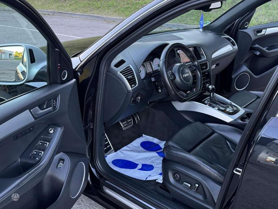 Melns Audi SQ5 2014 Jonava, ar dzinēja tilpumu 2.97 L un nobraukumu 290 tūkst. km par 14499 €, foto 26 vietnē AUTOMOTO.COM.LV
