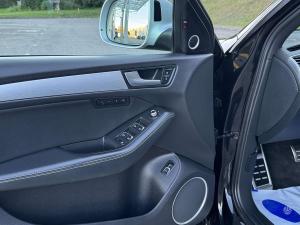 Melns Audi SQ5 2014 Jonava, ar dzinēja tilpumu 2.97 L un nobraukumu 290 tūkst. km par 14499 €, foto 27 vietnē AUTOMOTO.COM.LV