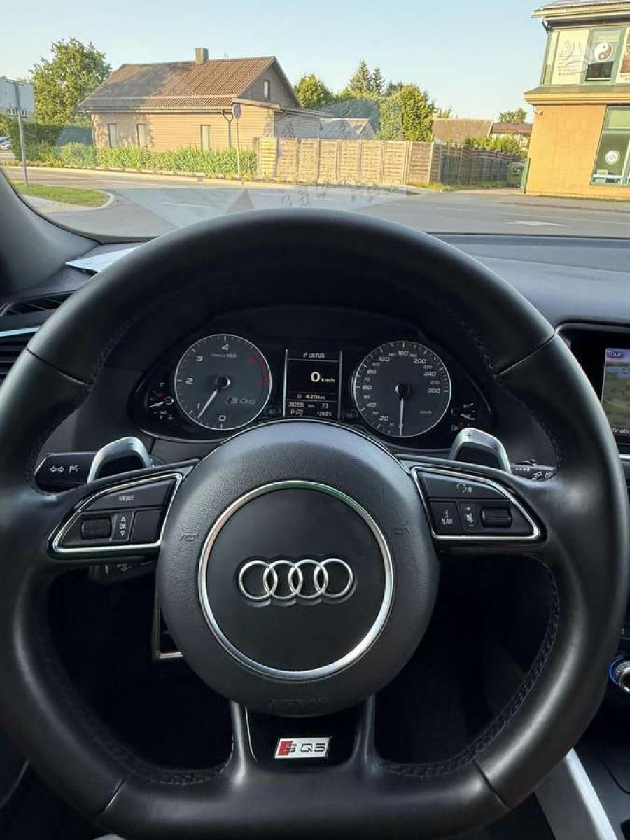 Melns Audi SQ5 2014 Utena, ar dzinēja tilpumu 2.97 L un nobraukumu 282 tūkst. km par 13300 €, foto 29 vietnē AUTOMOTO.COM.LV