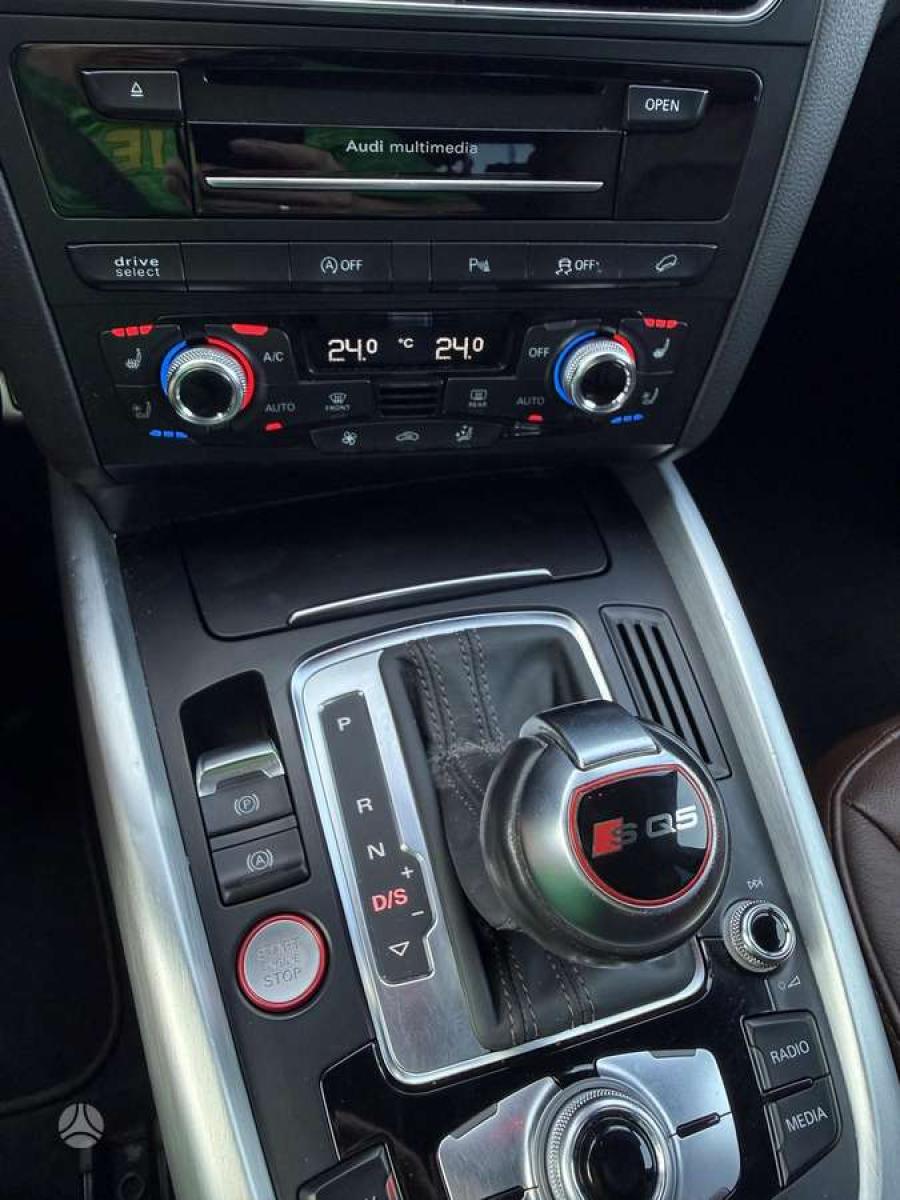 Melns Audi SQ5 2014 Utena, ar dzinēja tilpumu 2.97 L un nobraukumu 282 tūkst. km par 13300 €, foto 31 vietnē AUTOMOTO.COM.LV