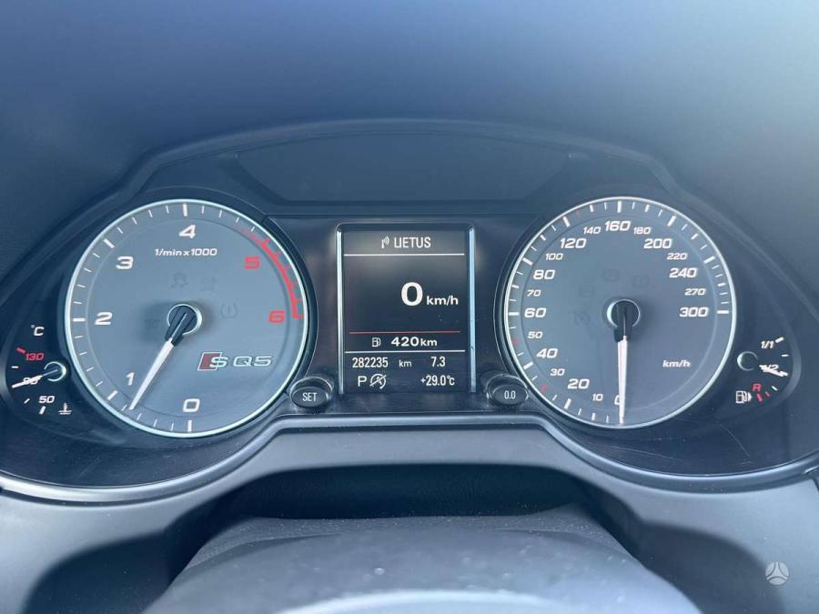 Melns Audi SQ5 2014 Utena, ar dzinēja tilpumu 2.97 L un nobraukumu 282 tūkst. km par 13300 €, foto 33 vietnē AUTOMOTO.COM.LV