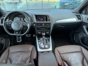 Melns Audi SQ5 2014 Utena, ar dzinēja tilpumu 2.97 L un nobraukumu 282 tūkst. km par 13300 €, foto 11 vietnē AUTOMOTO.COM.LV