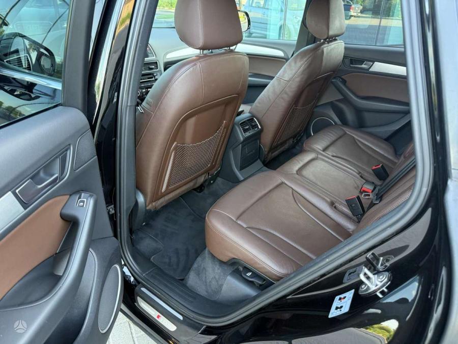 Melns Audi SQ5 2014 Utena, ar dzinēja tilpumu 2.97 L un nobraukumu 282 tūkst. km par 13300 €, foto 15 vietnē AUTOMOTO.COM.LV