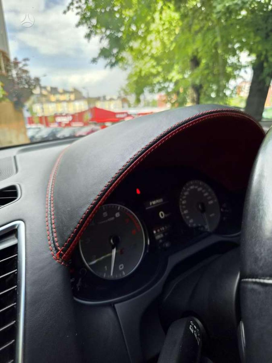 Melns Audi SQ5 2014 Viļņa, ar dzinēja tilpumu 3.00 L un nobraukumu 130 tūkst. km par 14800 €, foto 18 vietnē AUTOMOTO.COM.LV