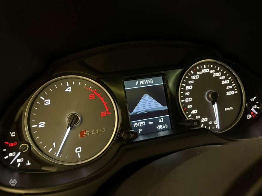 Black Audi SQ5 2014 in Marijampole, with an engine capacity of 2.97 L and mileage of 194 thousand km for 15450 €, photo 6 on AUTOMOTO.COM.LV