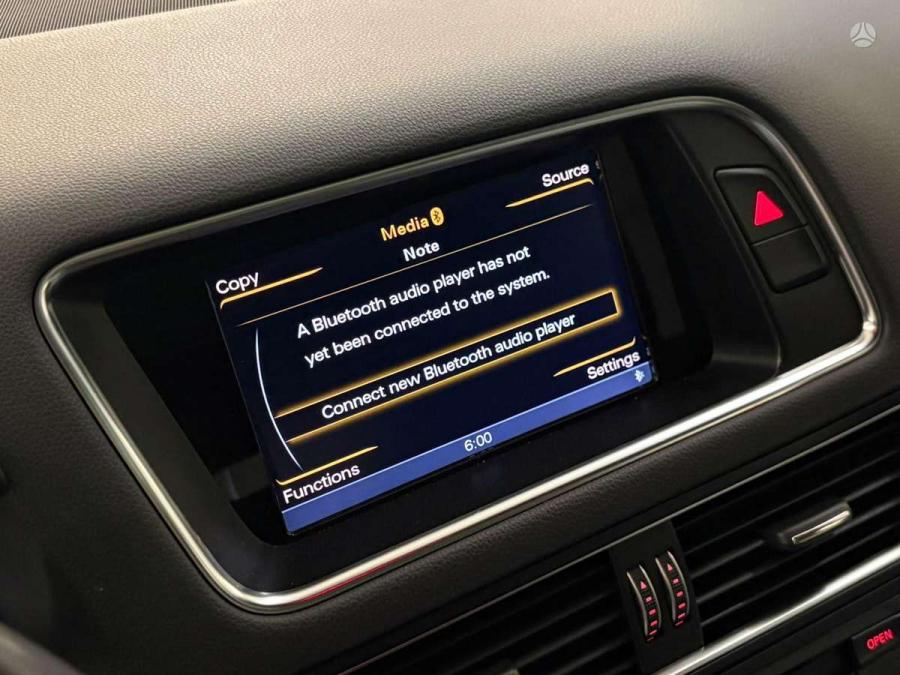 Black Audi SQ5 2014 in Marijampole, with an engine capacity of 2.97 L and mileage of 194 thousand km for 15450 €, photo 8 on AUTOMOTO.COM.LV