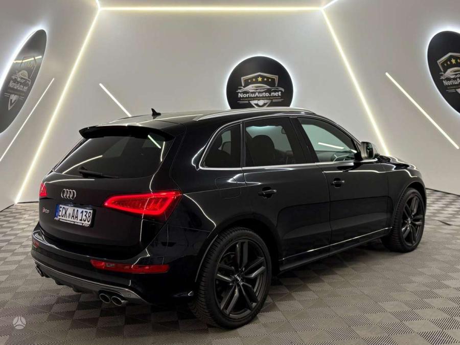 Black Audi SQ5 2014 in Marijampole, with an engine capacity of 2.97 L and mileage of 194 thousand km for 15450 €, photo 19 on AUTOMOTO.COM.LV