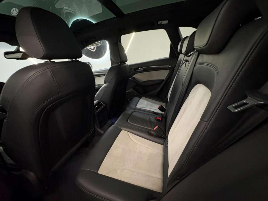Black Audi SQ5 2014 in Marijampole, with an engine capacity of 2.97 L and mileage of 194 thousand km for 15450 €, photo 24 on AUTOMOTO.COM.LV