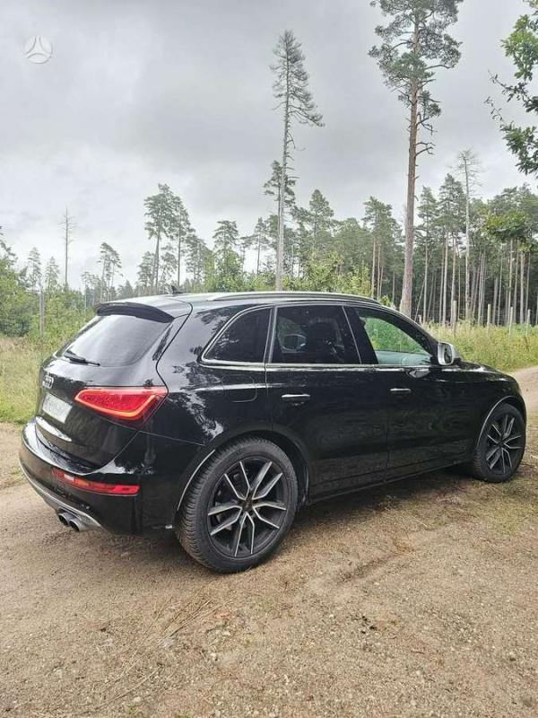 Black Audi SQ5 2014 in Klaipeda, with an engine capacity of 2.97 L and mileage of 174 thousand km for 14900 €, photo 4 on AUTOMOTO.COM.LV