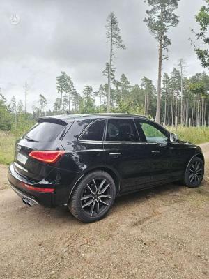 Black Audi SQ5 2014 in Klaipeda, with an engine capacity of 2.97 L and mileage of 174 thousand km for 14900 €, photo 4 on AUTOMOTO.COM.LV