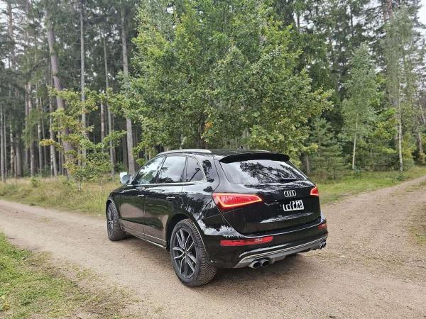 Black Audi SQ5 2014 in Klaipeda, with an engine capacity of 2.97 L and mileage of 174 thousand km for 14900 €, photo 6 on AUTOMOTO.COM.LV