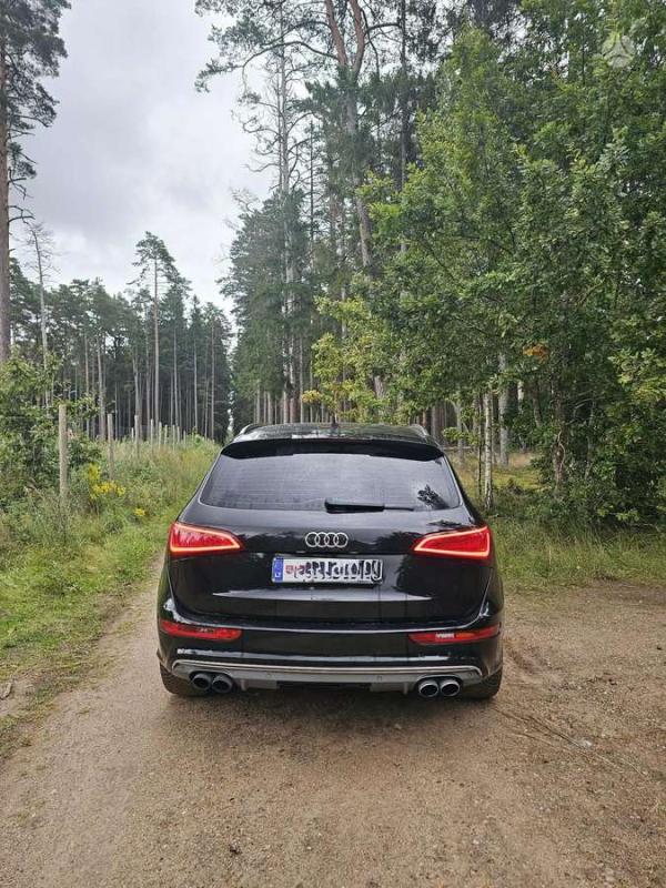 Black Audi SQ5 2014 in Klaipeda, with an engine capacity of 2.97 L and mileage of 174 thousand km for 14900 €, photo 7 on AUTOMOTO.COM.LV