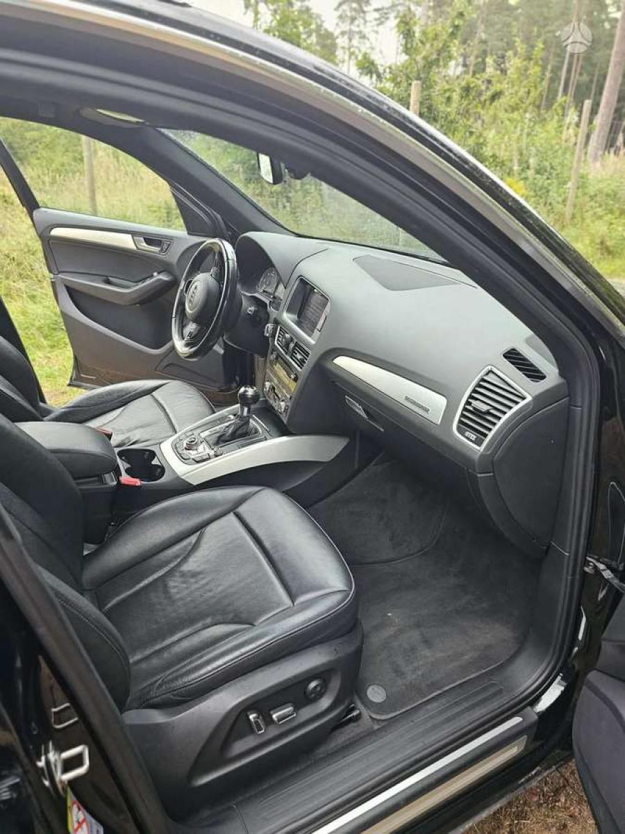 Black Audi SQ5 2014 in Klaipeda, with an engine capacity of 2.97 L and mileage of 174 thousand km for 14900 €, photo 9 on AUTOMOTO.COM.LV