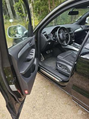 Black Audi SQ5 2014 in Klaipeda, with an engine capacity of 2.97 L and mileage of 174 thousand km for 14900 €, photo 10 on AUTOMOTO.COM.LV