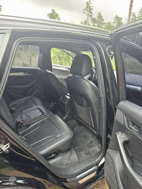 Black Audi SQ5 2014 in Klaipeda, with an engine capacity of 2.97 L and mileage of 174 thousand km for 14900 €, photo 11 on AUTOMOTO.COM.LV