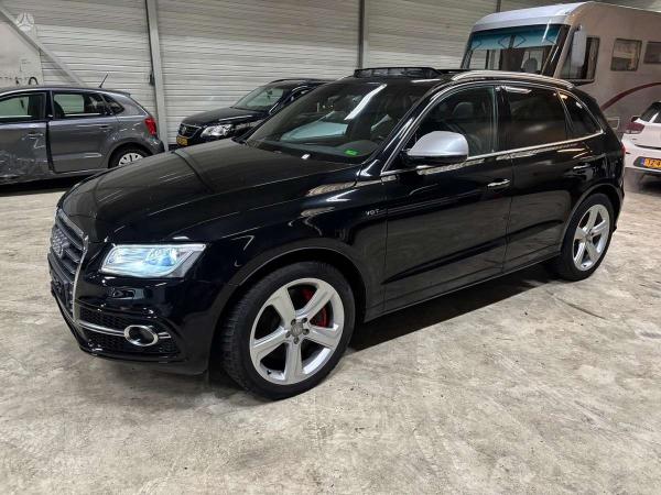 Melns Audi SQ5 2015 Prienai, ar dzinēja tilpumu 2.97 L un nobraukumu 167 tūkst. km par 15200 €, foto 8 vietnē AUTOMOTO.COM.LV