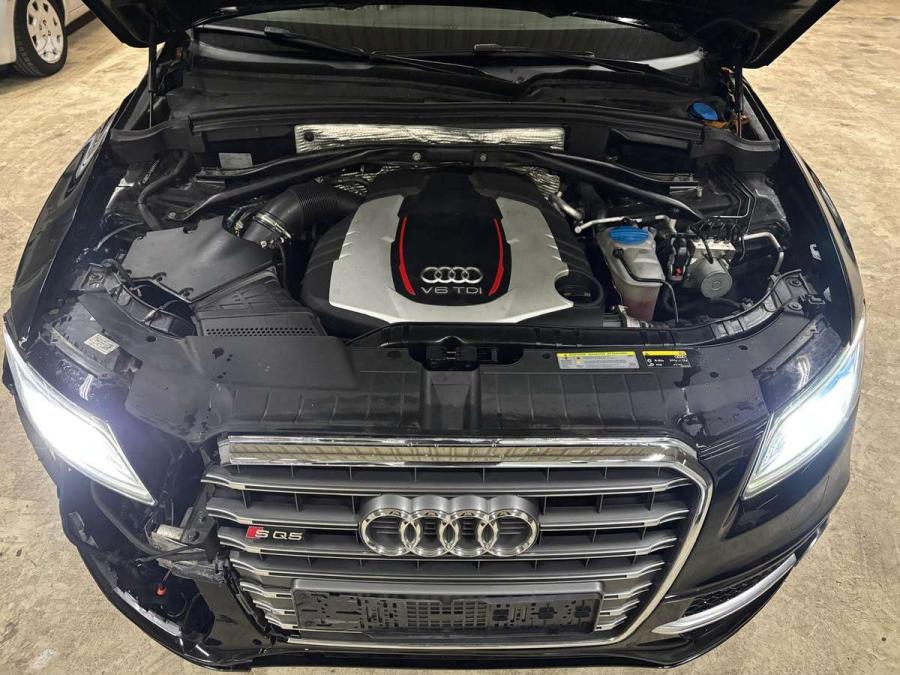 Black Audi SQ5 2015 in Prienai, with an engine capacity of 2.97 L and mileage of 167 thousand km for 15200 €, photo 11 on AUTOMOTO.COM.LV