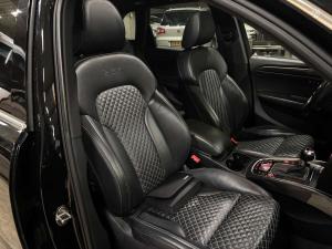 Black Audi SQ5 2015 in Prienai, with an engine capacity of 2.97 L and mileage of 167 thousand km for 15200 €, photo 15 on AUTOMOTO.COM.LV