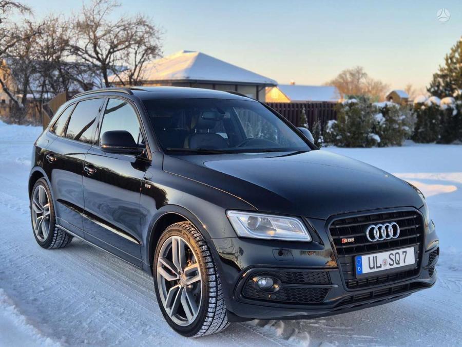 Black Audi SQ5 2015 in Vilnius, with an engine capacity of 3.00 L and mileage of 155 thousand km for 16250 €, photo 3 on AUTOMOTO.COM.LV