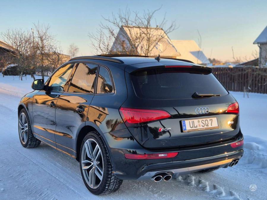 Black Audi SQ5 2015 in Vilnius, with an engine capacity of 3.00 L and mileage of 155 thousand km for 16250 €, photo 7 on AUTOMOTO.COM.LV