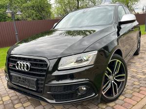 Black Audi SQ5 2015 in Vilnius, with an engine capacity of 3.00 L and mileage of 285 thousand km for 15550 €, photo 7 on AUTOMOTO.COM.LV