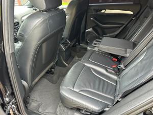 Black Audi SQ5 2015 in Vilnius, with an engine capacity of 3.00 L and mileage of 285 thousand km for 15550 €, photo 15 on AUTOMOTO.COM.LV