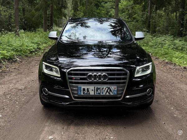 Melns Audi SQ5 2015 Tauragė, ar dzinēja tilpumu 2.97 L un nobraukumu 228 tūkst. km par 13900 €, foto 4 vietnē AUTOMOTO.COM.LV