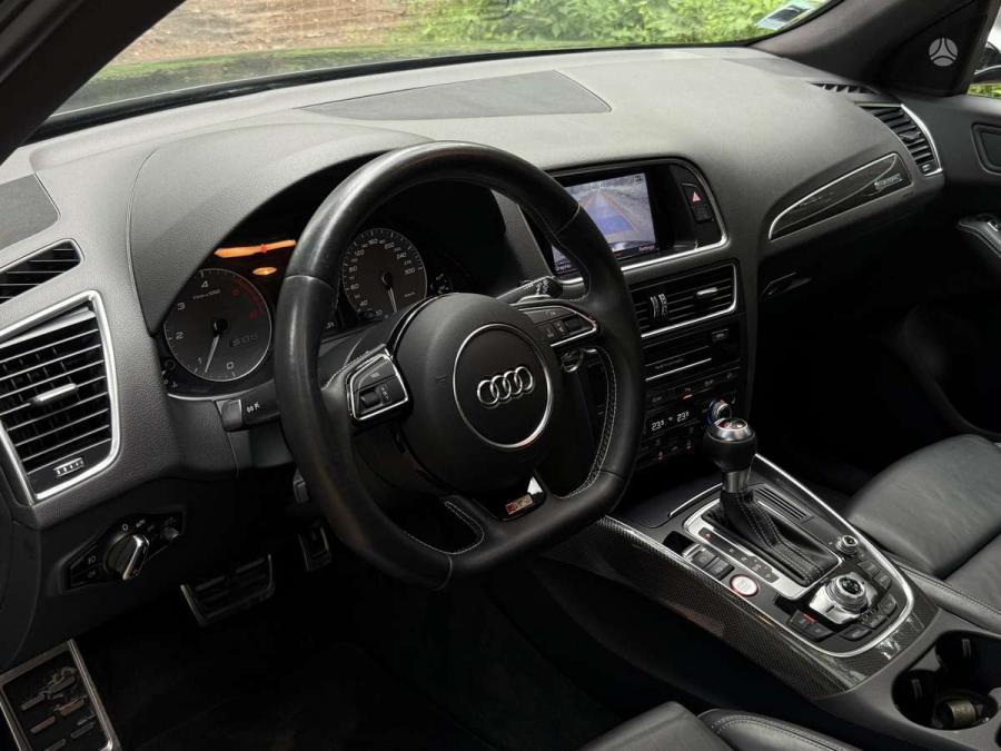 Melns Audi SQ5 2015 Tauragė, ar dzinēja tilpumu 2.97 L un nobraukumu 228 tūkst. km par 13900 €, foto 13 vietnē AUTOMOTO.COM.LV
