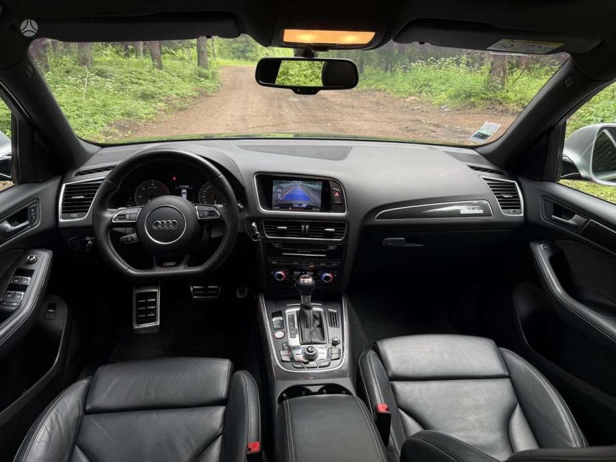 Melns Audi SQ5 2015 Tauragė, ar dzinēja tilpumu 2.97 L un nobraukumu 228 tūkst. km par 13900 €, foto 18 vietnē AUTOMOTO.COM.LV