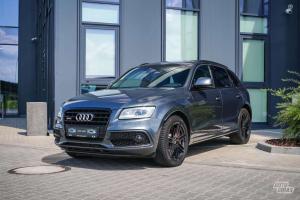 Black Audi SQ5 2015 in Kaunas, with an engine capacity of 3.00 L and mileage of 251 thousand km for 16450 €, photo 6 on AUTOMOTO.COM.LV