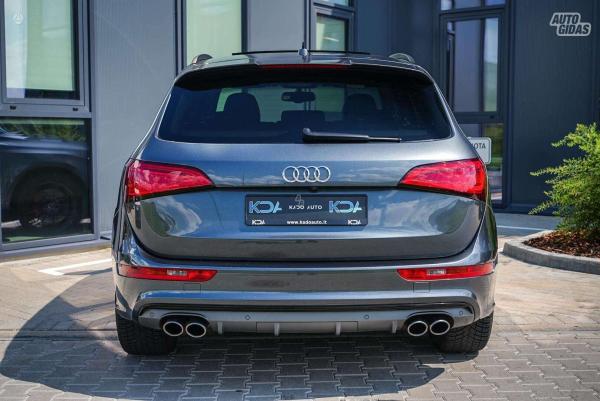 Black Audi SQ5 2015 in Kaunas, with an engine capacity of 3.00 L and mileage of 251 thousand km for 16450 €, photo 10 on AUTOMOTO.COM.LV