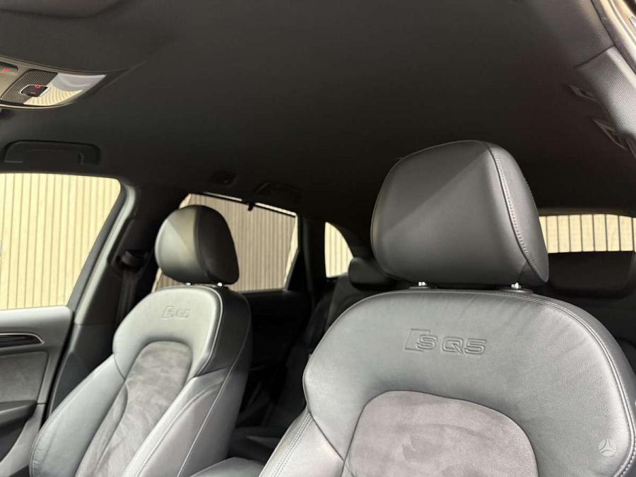 Melns Audi SQ5 2015 Marijampole, ar dzinēja tilpumu 2.97 L un nobraukumu 249 tūkst. km par 13500 €, foto 4 vietnē AUTOMOTO.COM.LV