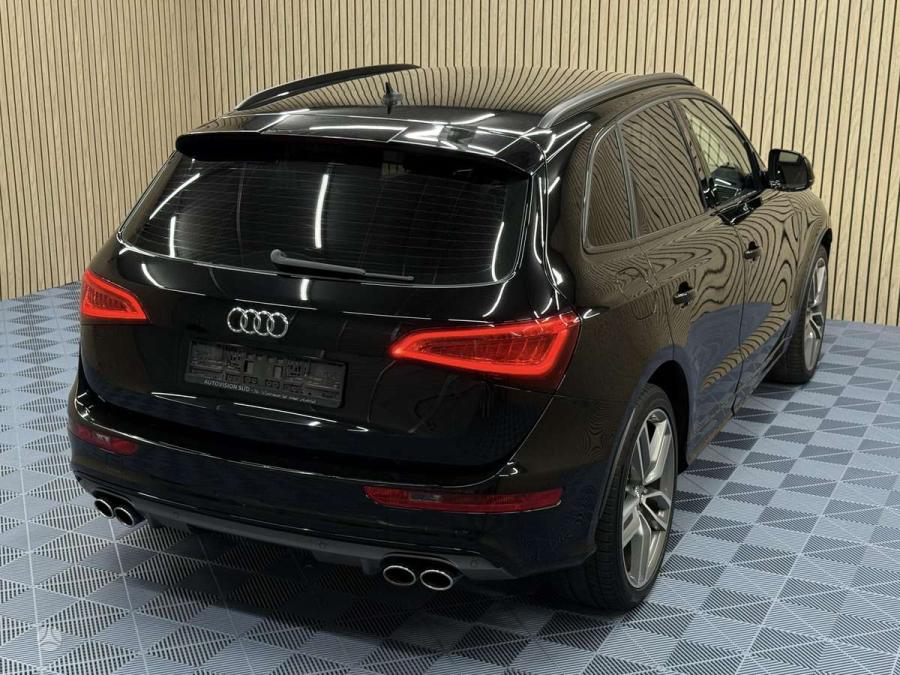 Melns Audi SQ5 2015 Marijampole, ar dzinēja tilpumu 2.97 L un nobraukumu 249 tūkst. km par 13500 €, foto 13 vietnē AUTOMOTO.COM.LV