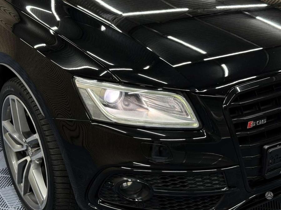 Melns Audi SQ5 2015 Marijampole, ar dzinēja tilpumu 2.97 L un nobraukumu 249 tūkst. km par 13500 €, foto 36 vietnē AUTOMOTO.COM.LV