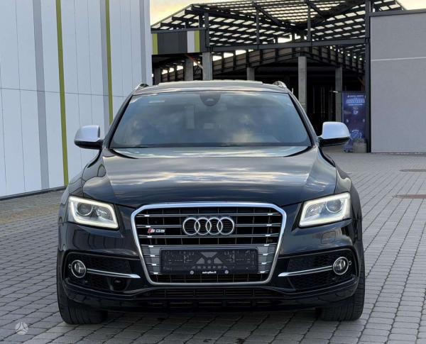 Black Audi SQ5 2015 in Raseiniai, with an engine capacity of 2.97 L and mileage of 210 thousand km for 15250 €, photo 3 on AUTOMOTO.COM.LV