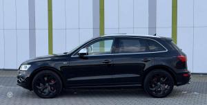 Black Audi SQ5 2015 in Raseiniai, with an engine capacity of 2.97 L and mileage of 210 thousand km for 15250 €, photo 12 on AUTOMOTO.COM.LV