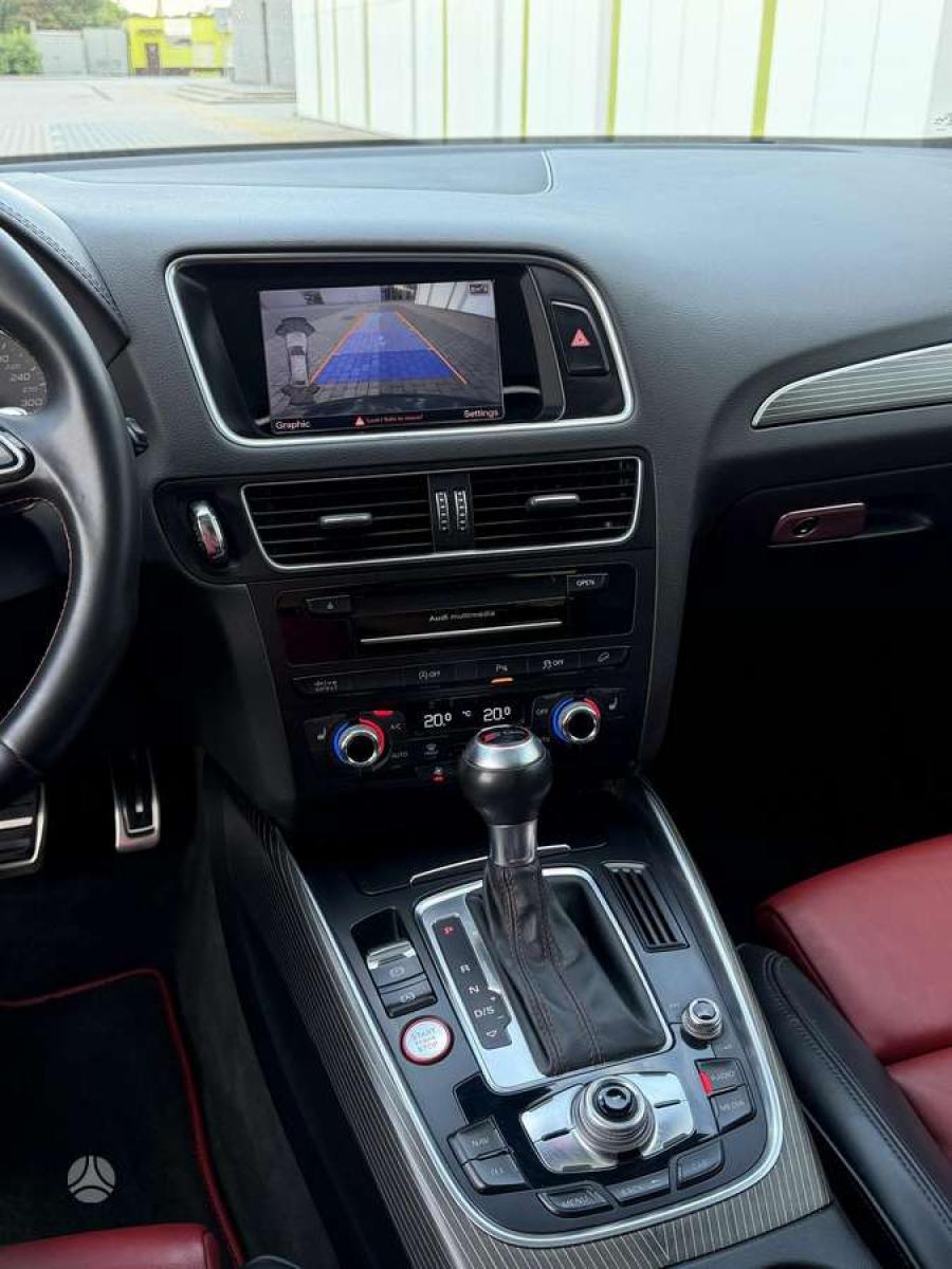 Black Audi SQ5 2015 in Raseiniai, with an engine capacity of 2.97 L and mileage of 210 thousand km for 15250 €, photo 22 on AUTOMOTO.COM.LV